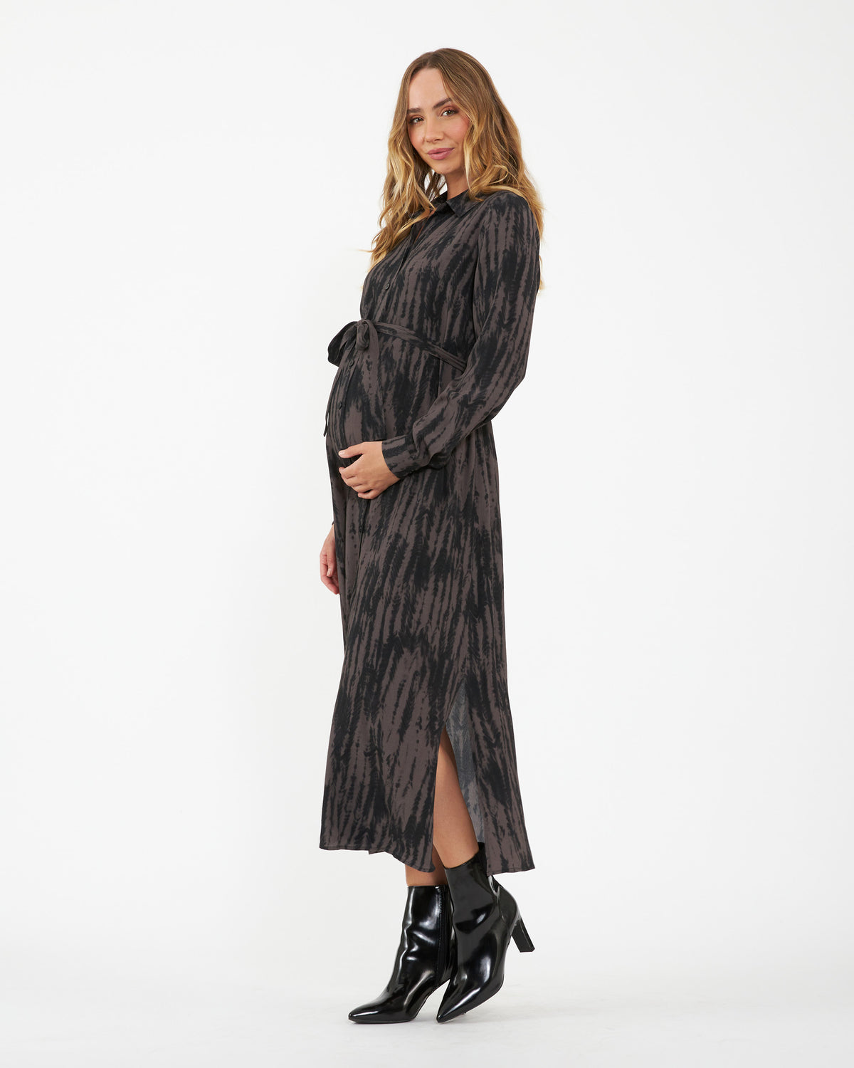 Maternity Friendly Maxi Dresses - Stylish Maxi Dresses for Modern Mums